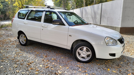 Lada Priora 2 SE Lux universal