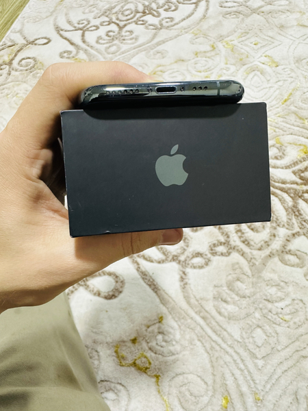 Iphone 11 pro ochilmagan