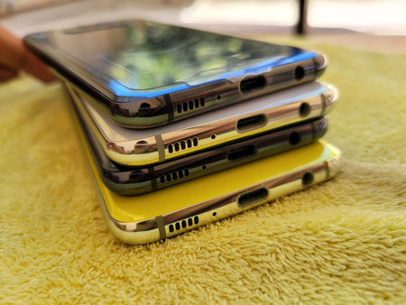 Samsung Galaxy S10e DUOS. OzU 6/128 GB. Garantya. IDEAL
