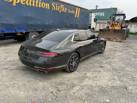 Genesis g90. Full3.5 mator. 2024.  Mokriy.