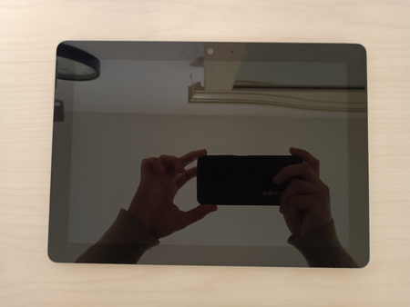 Microsoft Surface Go kompyuter planshet