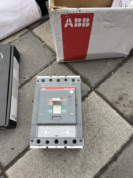 Силовой автомат ABB, Tmax T5 400А