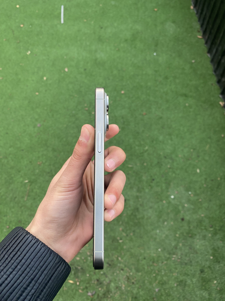 Iphone 15 pro max 97%