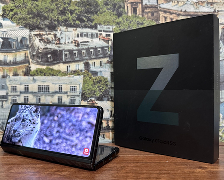Samsung Z Fold 3 Vetnam duos