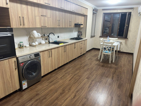 Квартира длястабильно сдаеться за 900 у.ед.новый лифт.хорошие сосед
