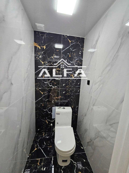 3 xonali 90m² 3-qavat sotiladi.