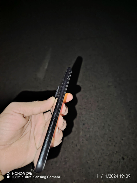 Redmi not 8T 32tali ideal holatda imekadan btasi utgan