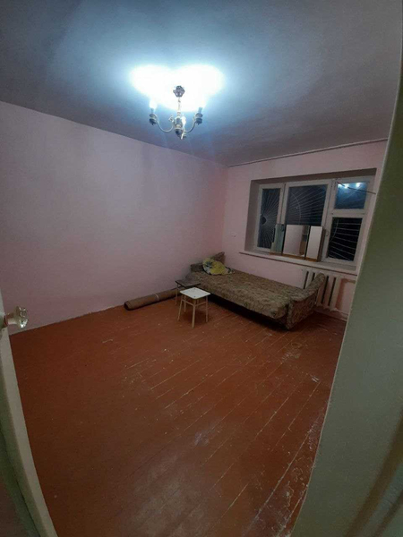 Продается 1 комн квартира 1 этаж Кирпич, 28 м2, ТТЗ 1, Диадора, (7144)