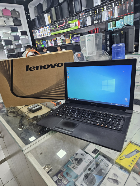 Lenova b590 4/500gb