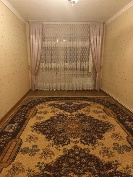 продается своя 3-х комнатная квартира в Ахангаране