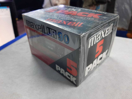 Блок аудиокассет Maxell UR 90