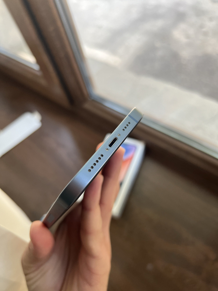 iPhone 14 plus blue 128 gb