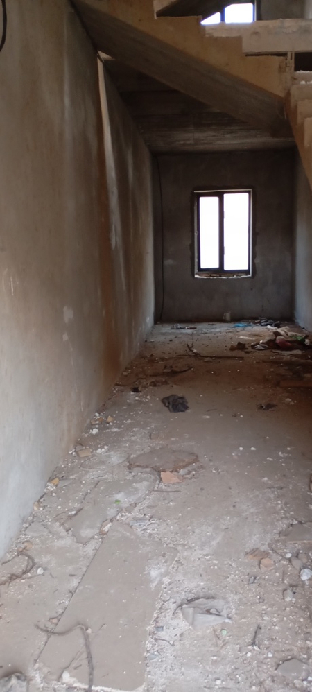 Eshonguzar arenda 360 kvmetr tikuv yoki oquv markaz uchun  makler
