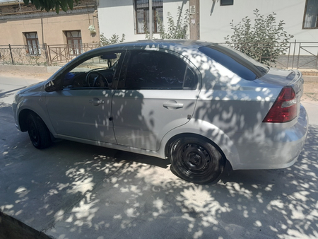 Продаётся авто шевролет нексия 3