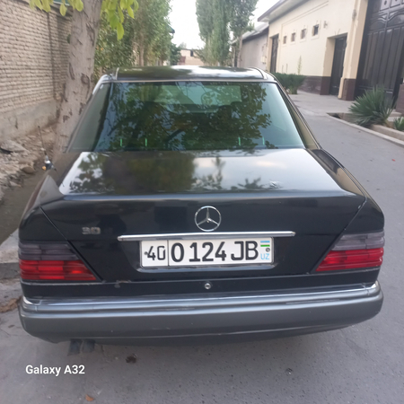 W124 mator 104 3.2 avtomat karobka