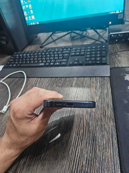 Iphone 15 pro 128 Gb