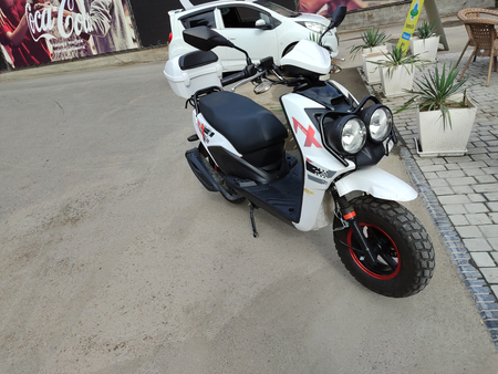 Скутер Skuter Мопед Vento-Smart-2