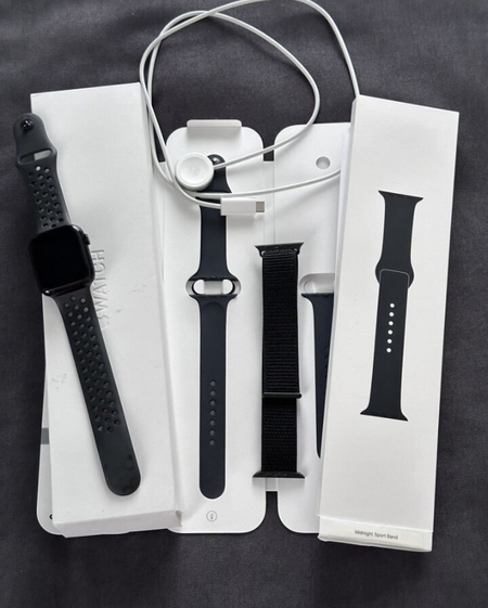 Apple Watch 7 45 mm black