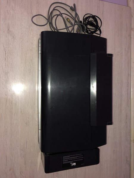Rangli printer sotiladi