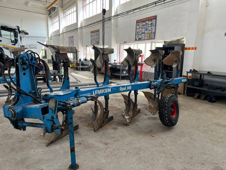 Plug lemken  opal