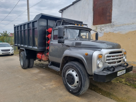 Zil 130 samasval sotiladi delnamer ramaga yig\\\'ilgan