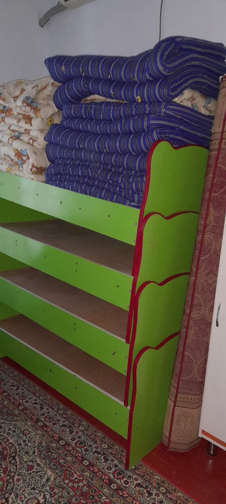 Mebellar (shkaf krovat matraslar va boshqalar)