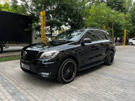 •Mercedes Benz ML63 5.5 BiTurbo•