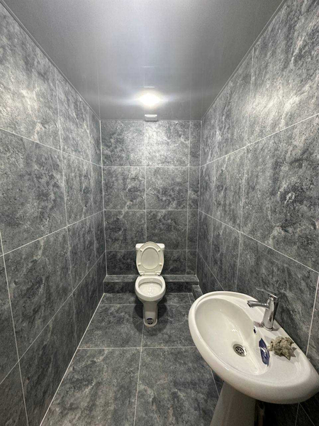 2 xonali 8 qavat 8 qavatli Elitni liftli dom 90.m2