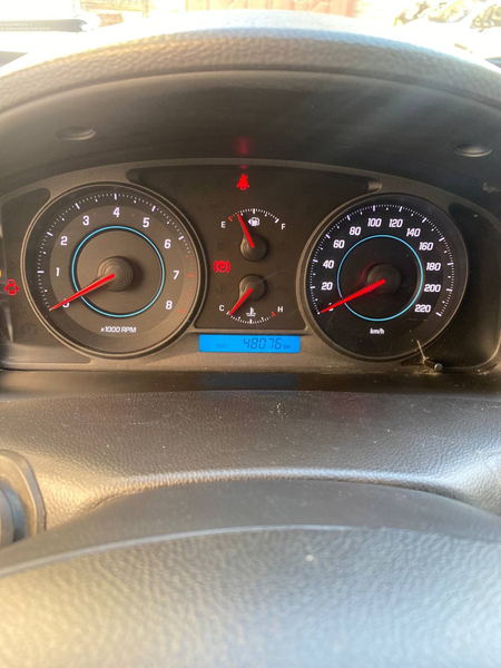 Продается Chevrolet Captiva.