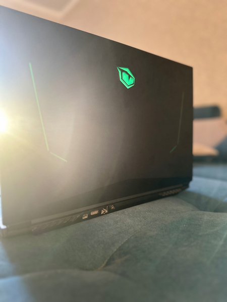 Monster RTX3050.