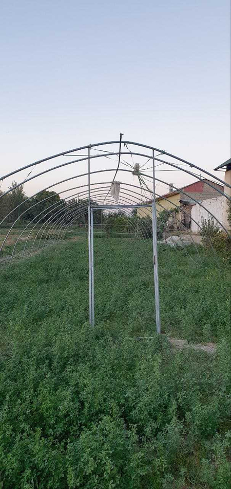 Parnik (issiqxona) trubalari sotiladi