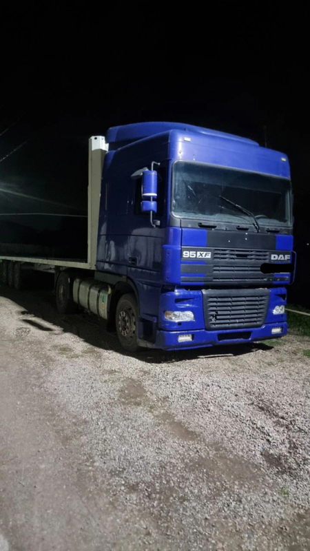 Срочно продается тягач DAF euro 2 дизель