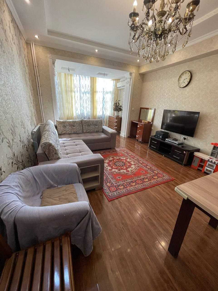 Квартира на Ц5 3/2/4 общ пл 70м ,Ор-р Корзинка