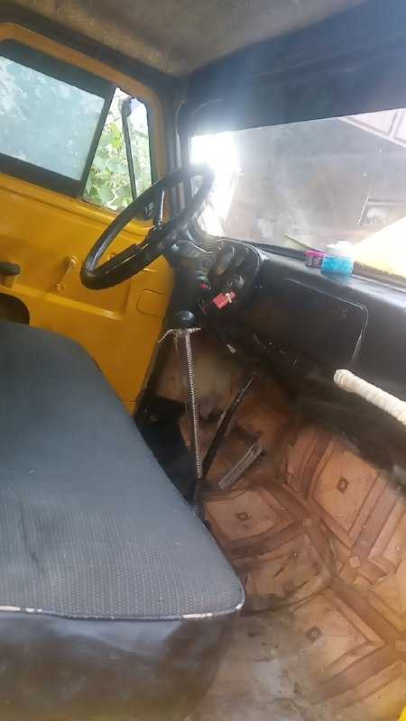 Gaz 5204 sotiladi