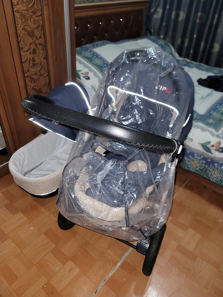 Продаётся коляска в хорошем состоянии