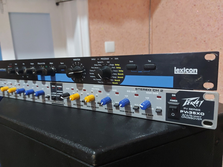 Кроссовер Peavey Pv35xo