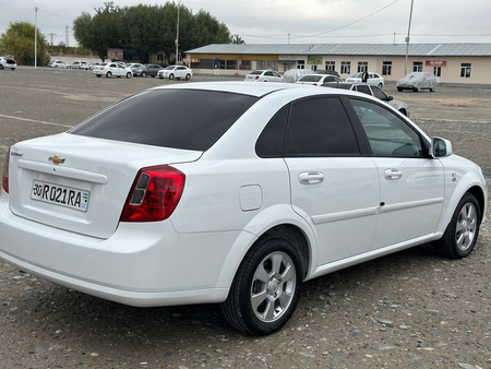 Chevrolet Jentra  2023