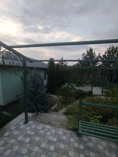 Срочно Продаётся в Паркенте Дача 11 соток 5 комнат
