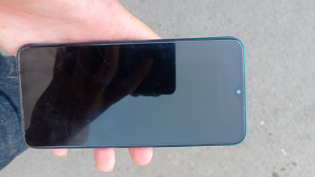 redmi 9 srochna sotiladi