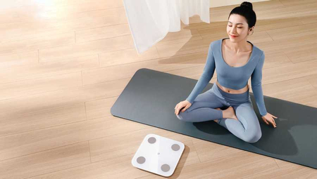 Умные весы Xiaomi Mi Body Fat Smart Scale S400 (белый)