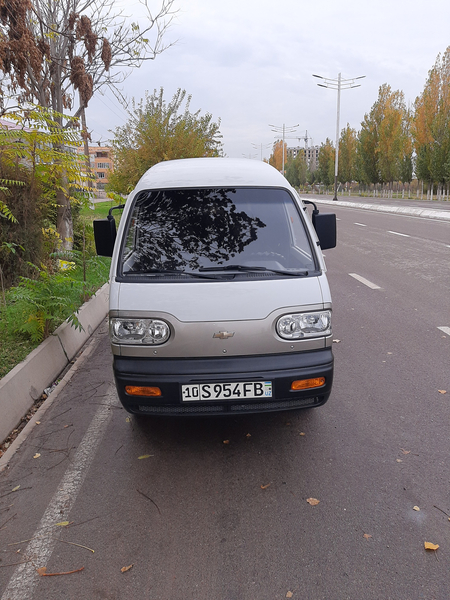 Chevrolet Damas 22