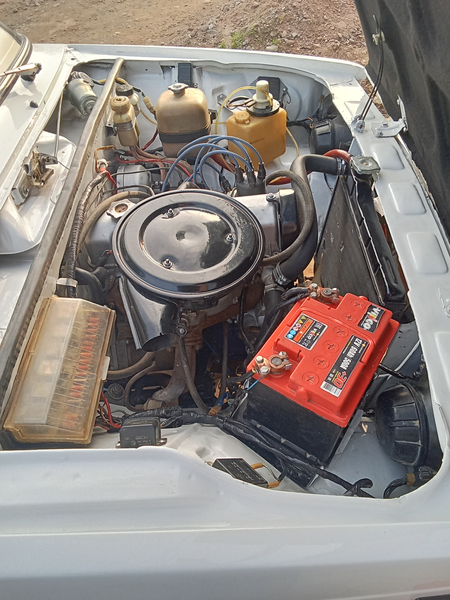 Vaz 2105 sotiladi