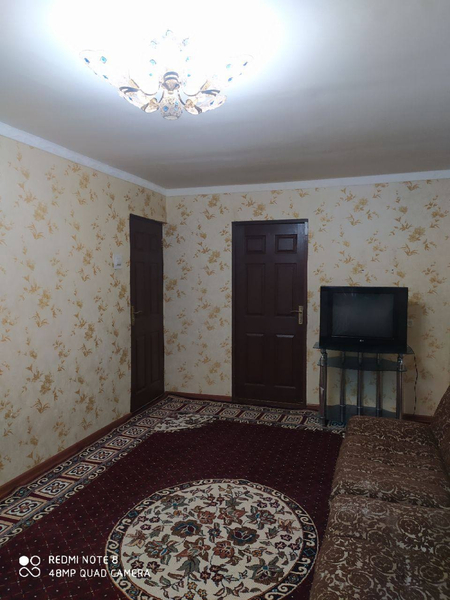 Чиланзарский район 
2*3/5/5 об.площадь 54 квм
балкон 2х6
не торец
23 к