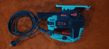 Рабочий лобзик p.i.t.