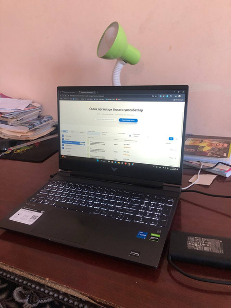 Victus HP laptop arzon srochniga