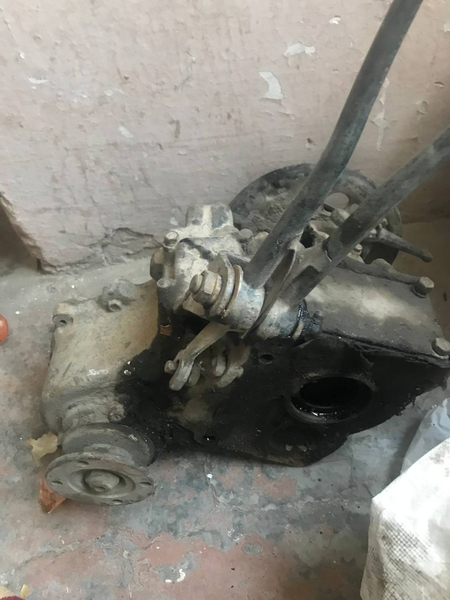 Uaz razdatka sotiladi kelishamiz