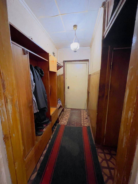 Chilonzor 26 2/2/5  balkon 2/6. 55 m2