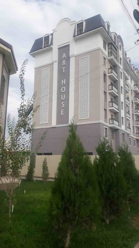 ЖК “Салом Нурафшон сити 
Этажность : 16
Подъезды : 1
От застройщика :