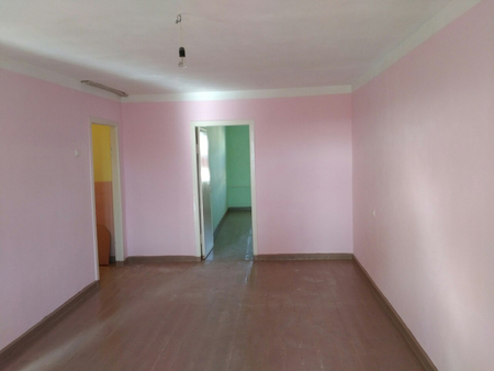 2 xonali uy srochno sotiladi