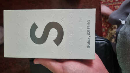 Продам samsung s21 FE 5G 8/256